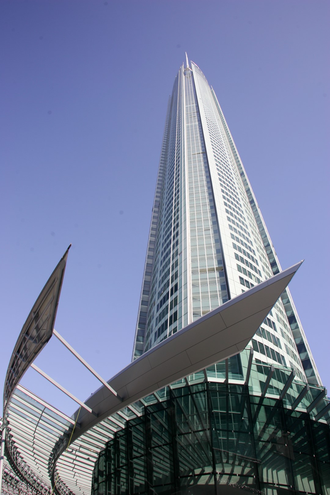 Q1 Tower Project | Orrcon Steel